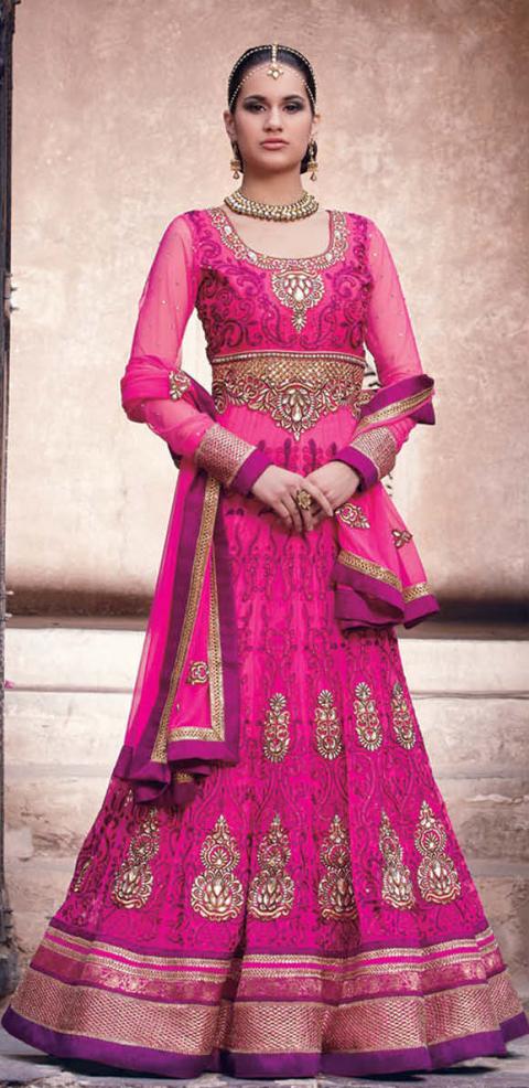 What To Wear At An Indian Function? Opt for Traditional Dress ...