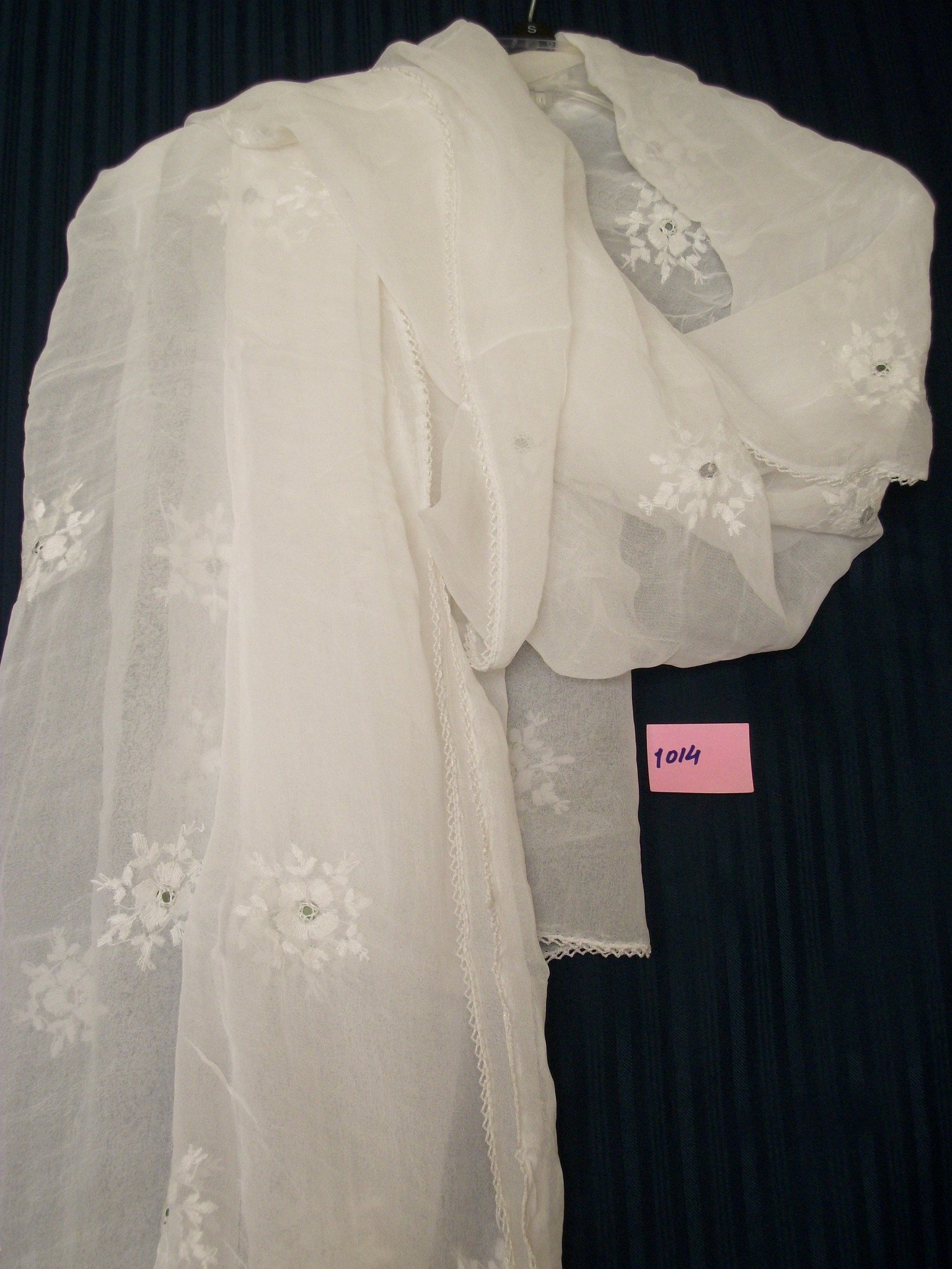 White Georgette Phulkari Floral Dupatta Chunni Wrap Stole #39388 ...