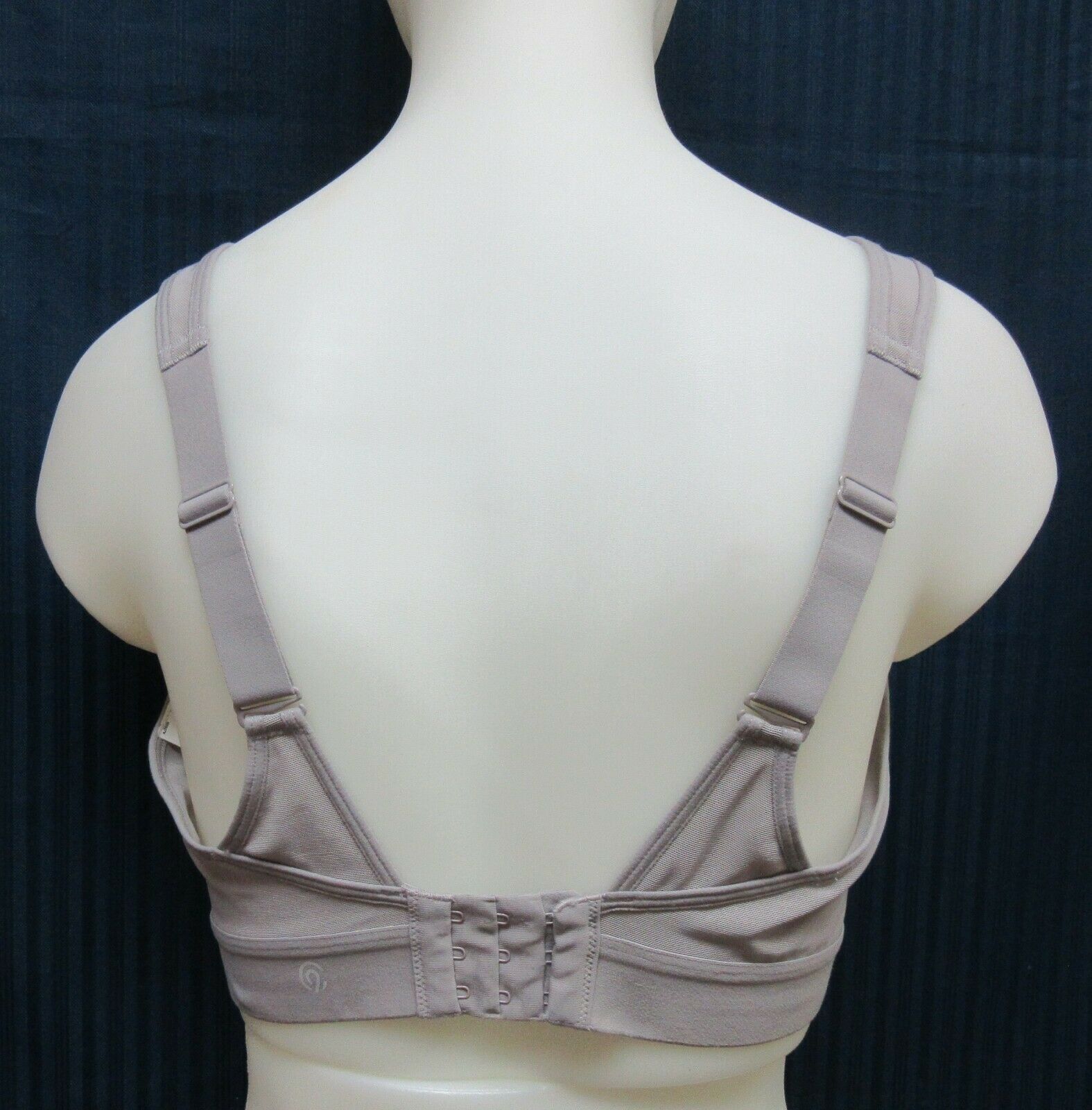 Power shape Max Motion Control Cups Bra #44649 | DesiClik.com, USA