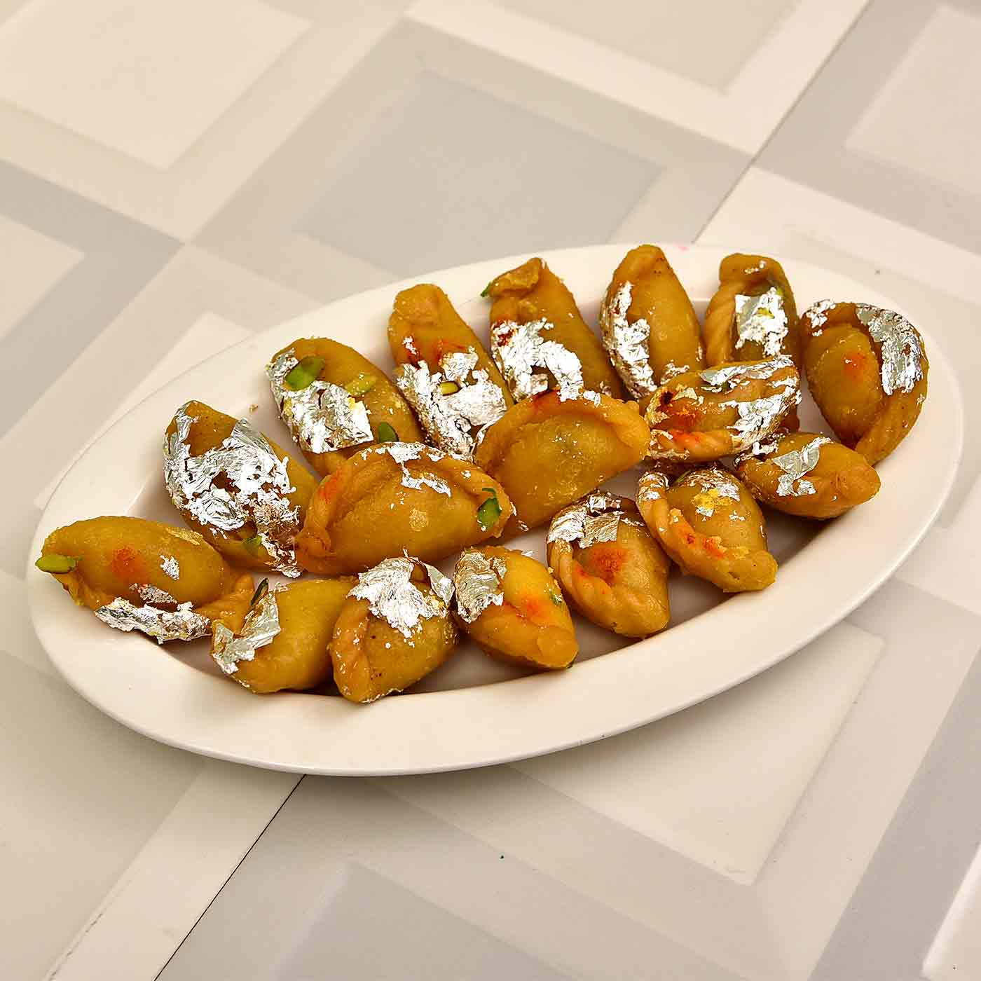 Holi Gift Hamper w/ Tempting Gujiya & 9 Packs of Herbal Gulal Color ...