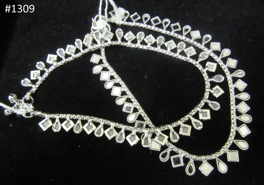 Fancy Payal, Indian Designer Golden/Silver Anklets Shieno Sarees #54746 ...