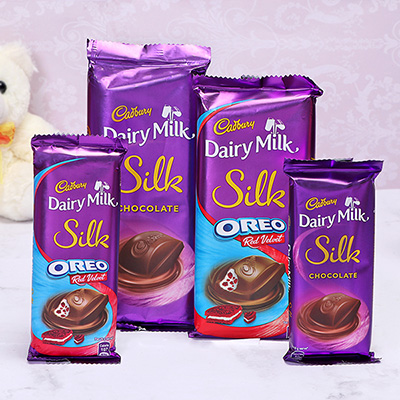 Cadbury Dairy Milk Silk and Oreo Red Velvet Hamper #42372 | DesiClik ...