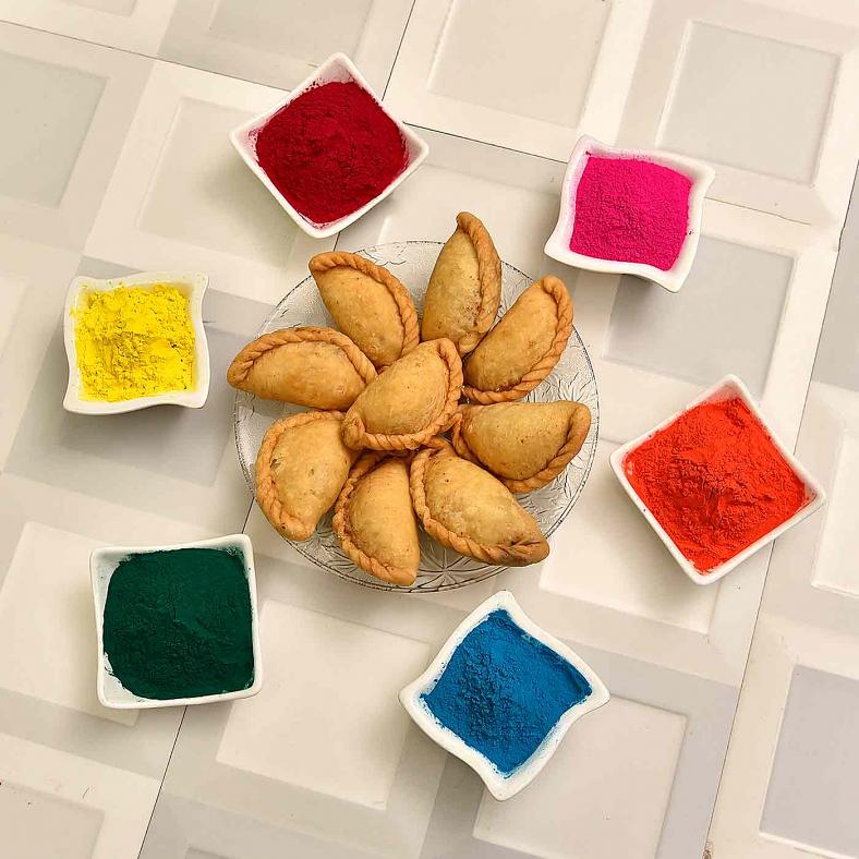 Celebrate Holi w/ Khoya Gujiya Box & Colorful Gulaal Packs #37053 ...