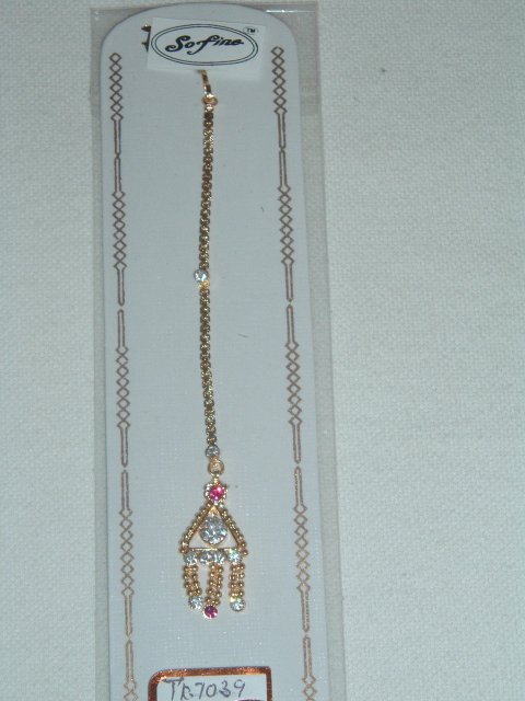 Traditional Indian maang tika with stones, #18332 | DesiClik.com, USA