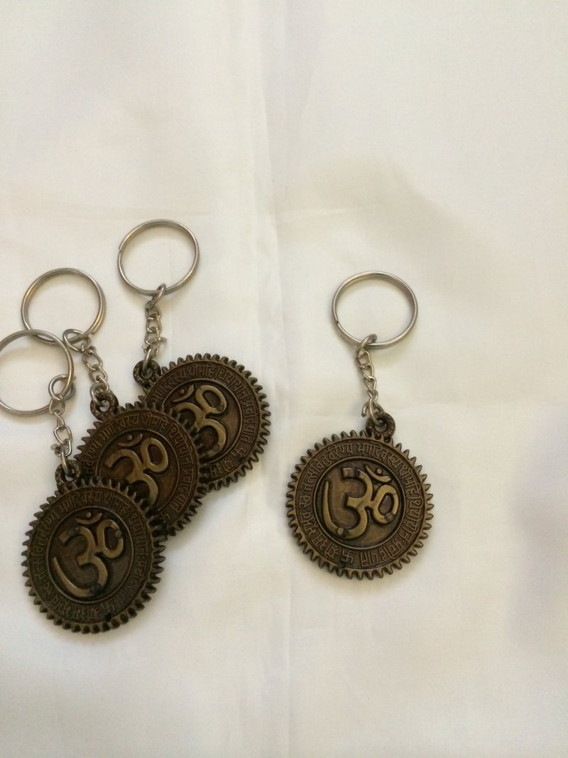 OM Symbol Key Chain with Gayatri Mantra, #21418 | DesiClik.com, USA